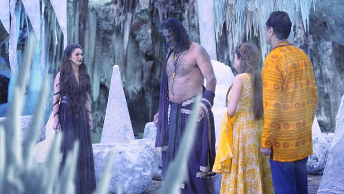 Daayan 20-21 July Recap: With her powers Aasha turns Janhvi's family ...