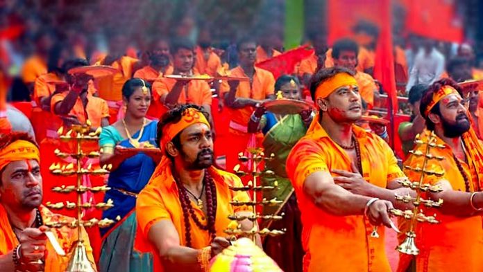 Reasons Why The Arjun Sarja Directorial Prema Baraha Should Be On Your Weekend Watch List - Zee5 ...