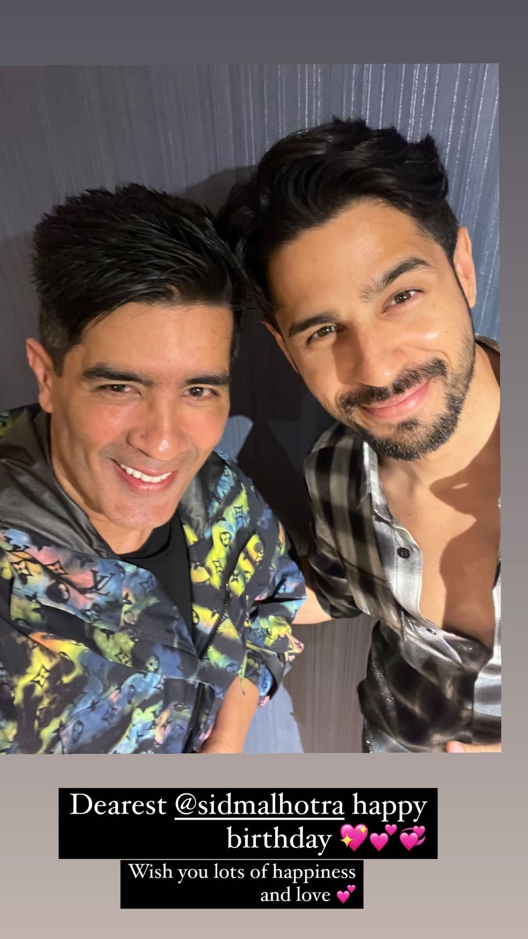 Here Are All The Details About Sidharth Malhotra's Surprise Party With ...